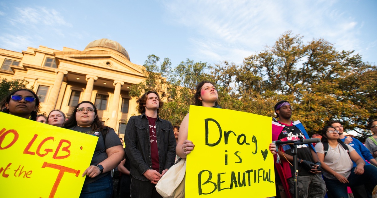 Federal judges strikes down Texas A&M drag show ban | The Texas Tribune